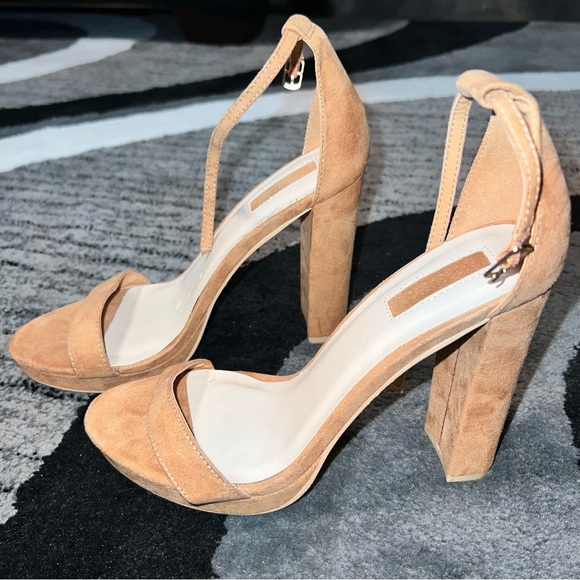 Forever 21 | Shoes | Women Heel | Poshmark